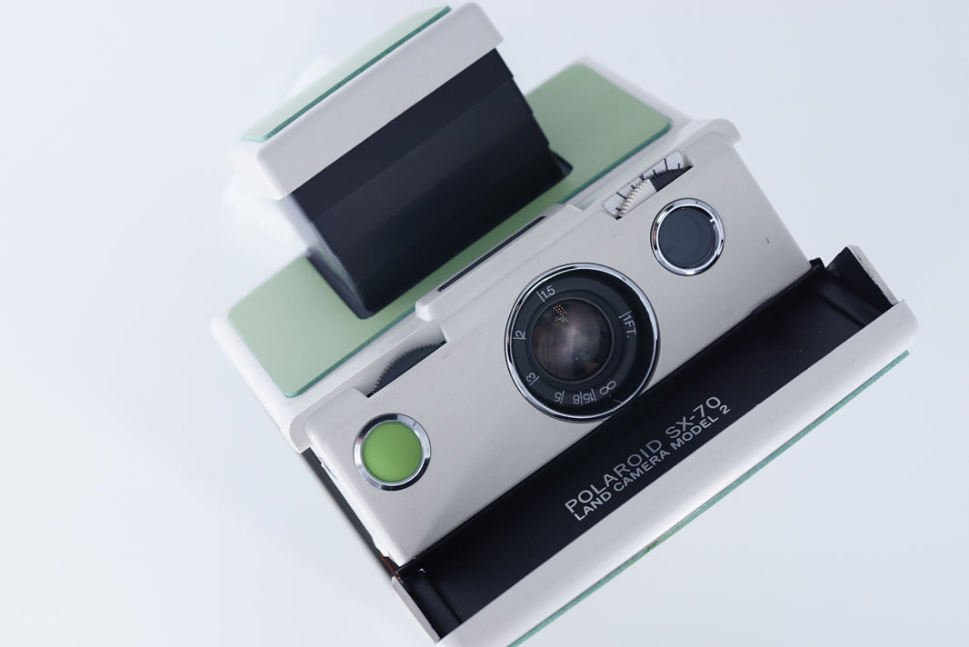 Pola Studio polaroid camera vintage shop – PolaStudio